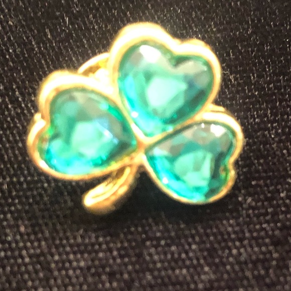 Jewelry | Heart Clover Pin | Poshmark